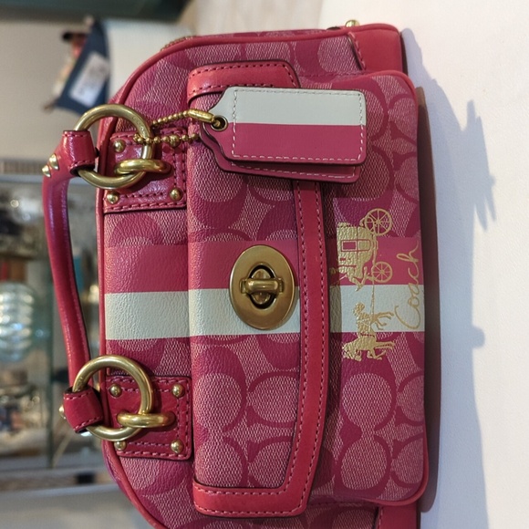 Coach | Bags | Coach Pink Leather Purse | Poshmark